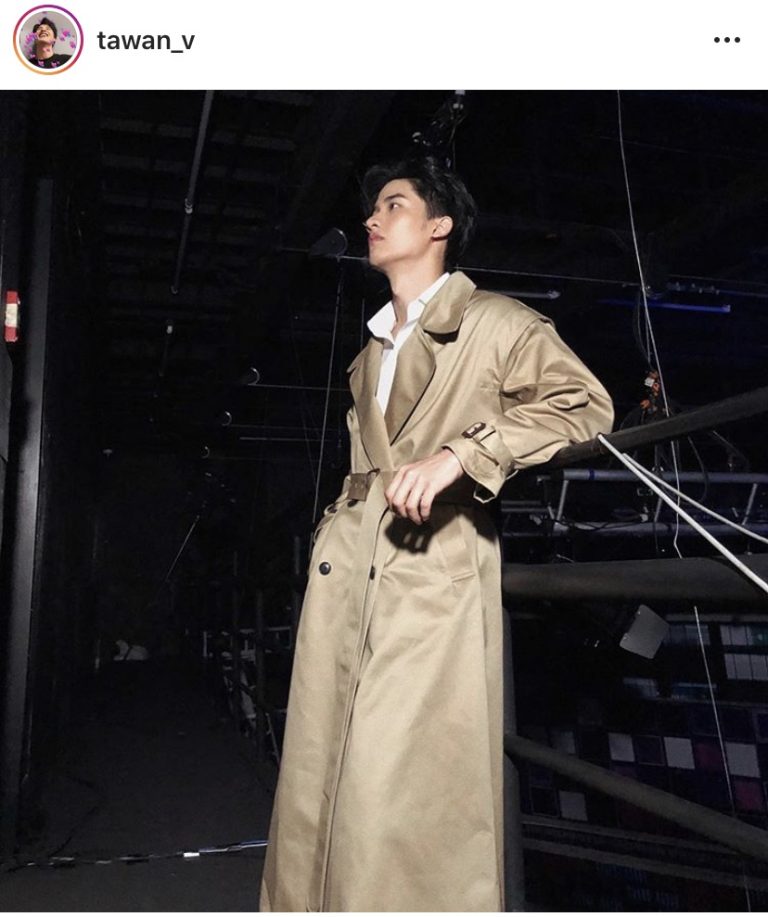 เสื้อนอกตัวยาว (Trench Coats)เสริมสไตล์แบบคุโรซาวะ Cherry Magic
