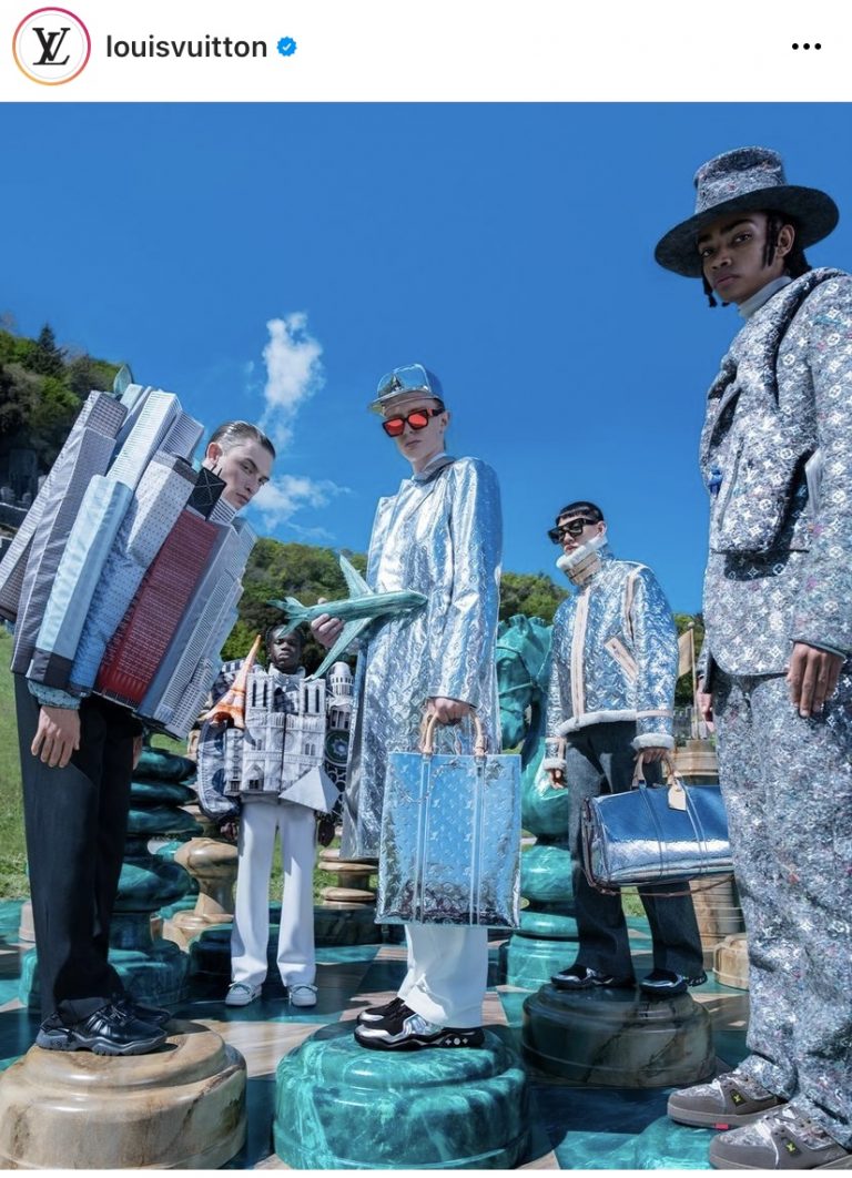 Lv Mirror Mirrorโมโนแกรมแวววาวของโรอุน, อาร์เอ็ม และ จีมิน