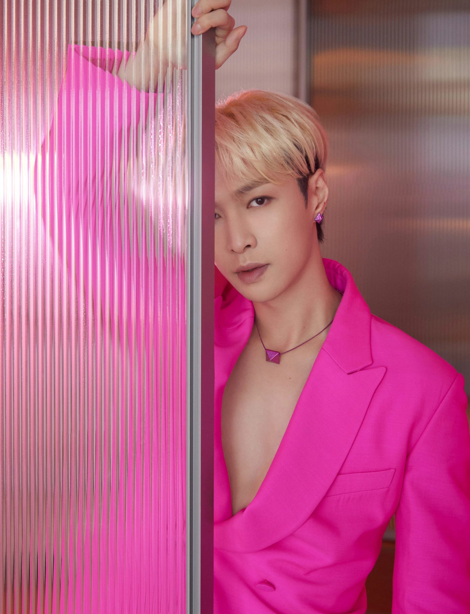 อัพเดต ผลงานใหม่จางอี้ซิง พร้อมโมเม้นท์กับเหล่าคนดังที่ต้องกรี๊ด!!