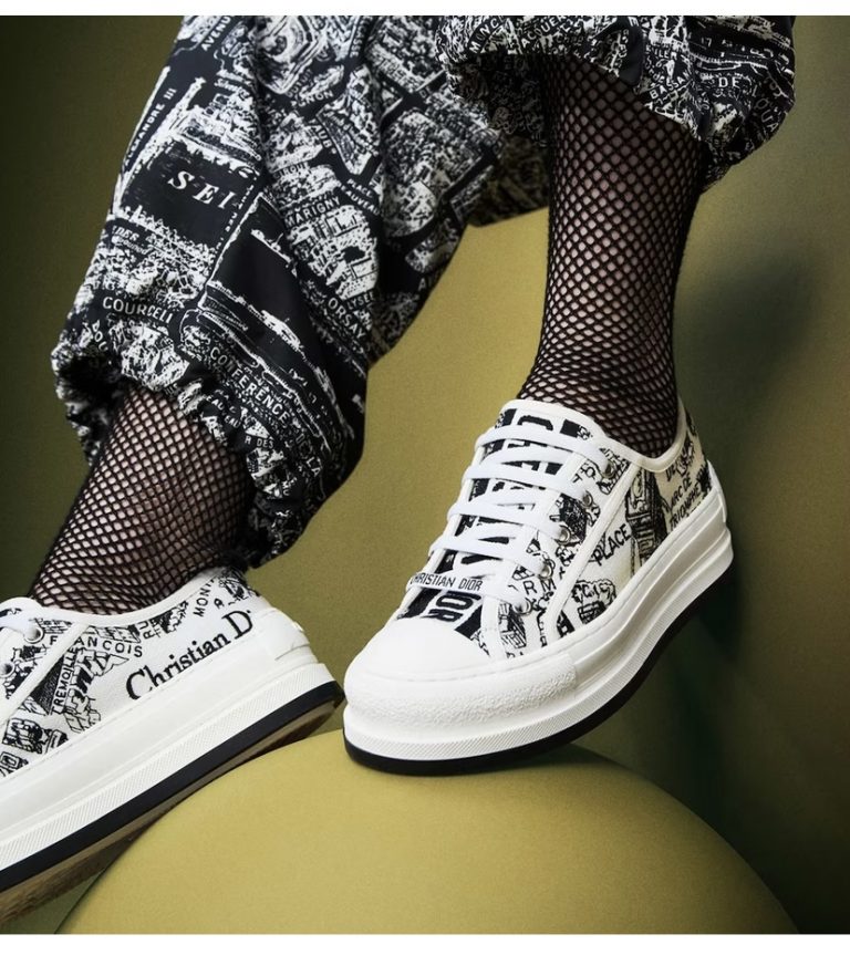 Dior Map of Paris (Dior Plan de Paris) คอลเลคชั่นลายแผนที่ สุดสวยหรู